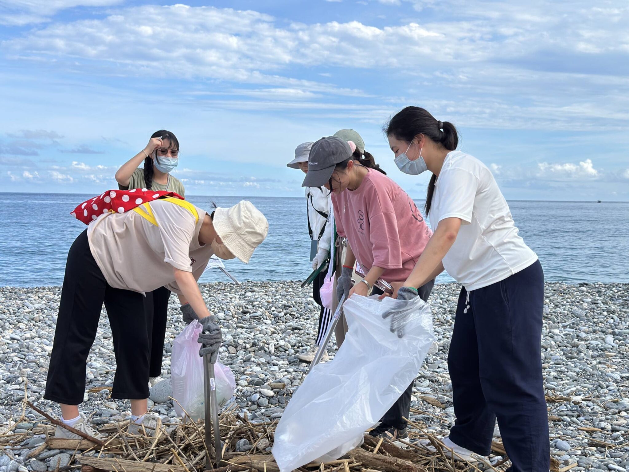 2023世界環境清潔日｜煙波共襄永續壯舉，跨國齊心守護地球！ - Lakeshore Groupsite